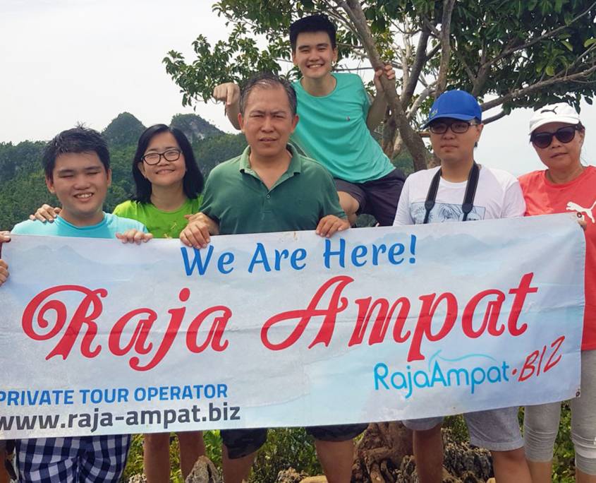 PAKET TOUR RAJA AMPAT PRIVATE TOUR OPERATOR TERPERCAYA